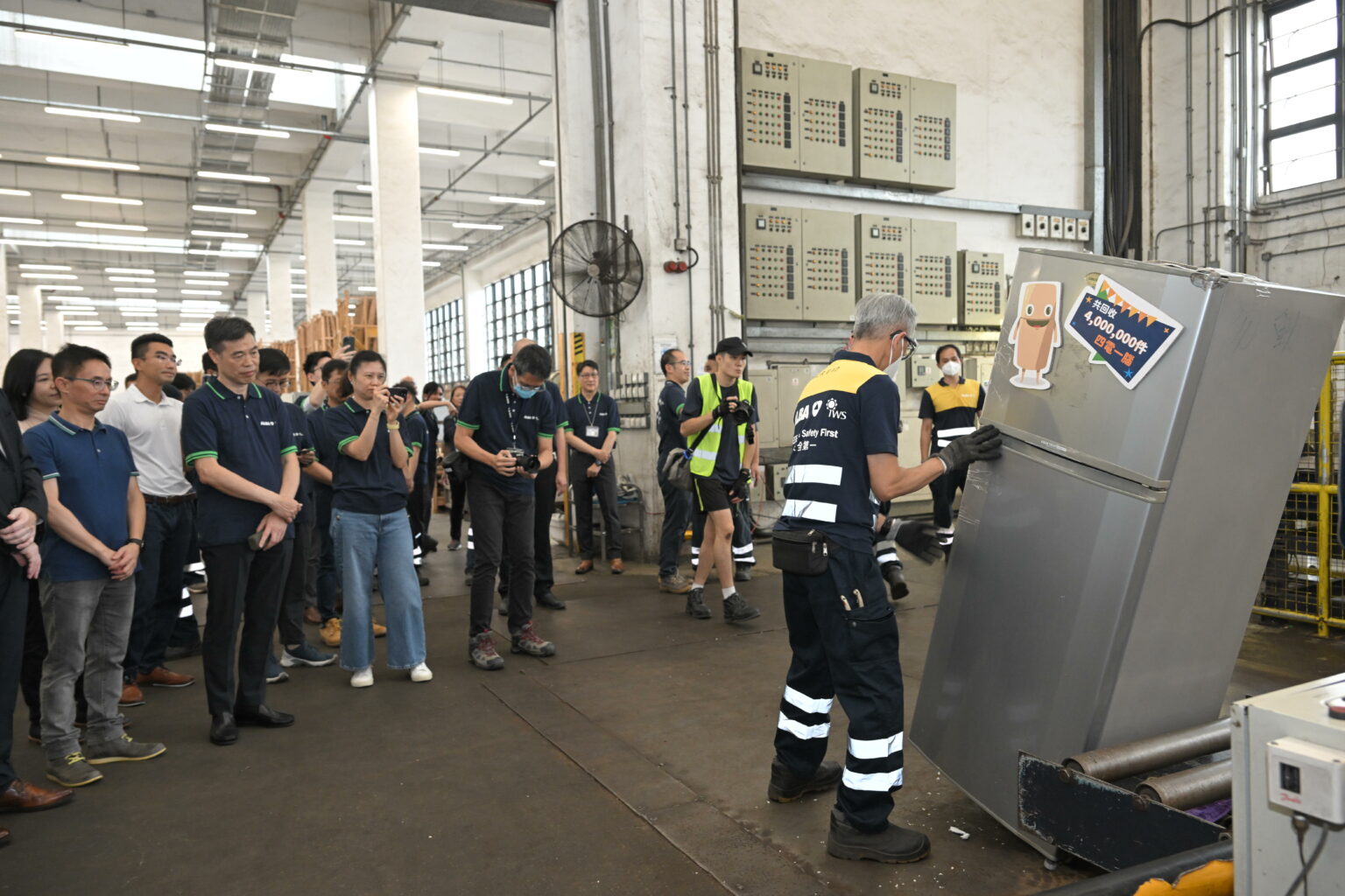ALBA Integrated Waste Solutions recycled 4 million pieces of regulated ...